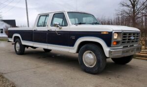 1984 Ford F-350 XLT | TN Tuff Trucks